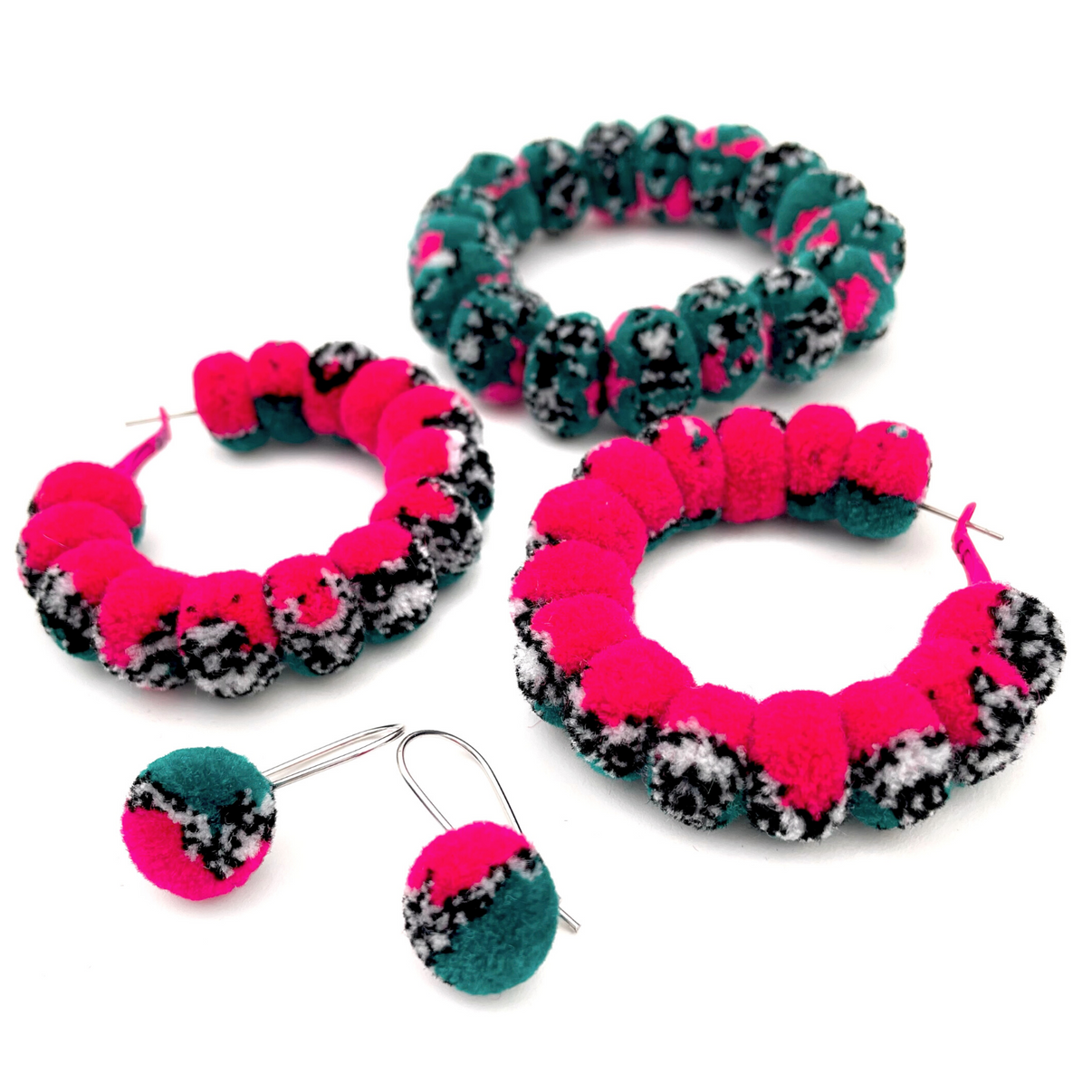 pom'd full painted hoops in techno teal