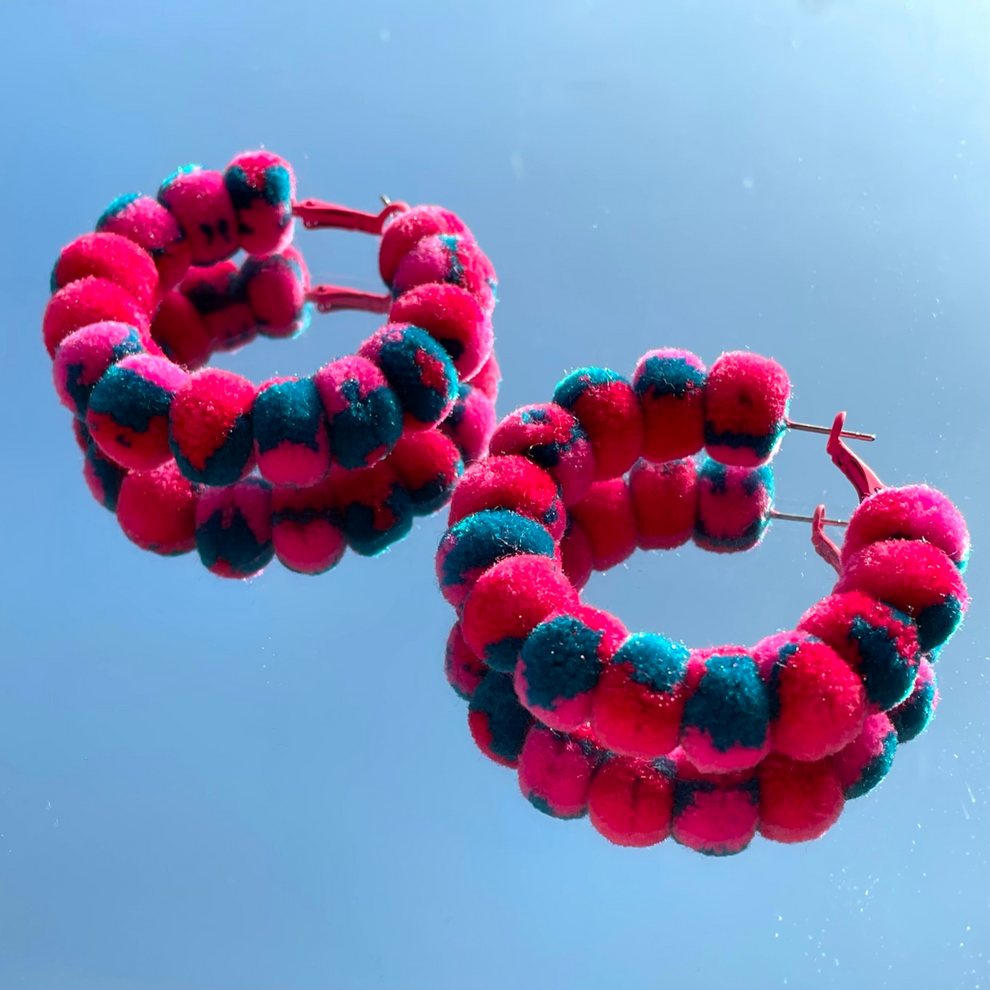pom'd full painted hoops in bubble gum